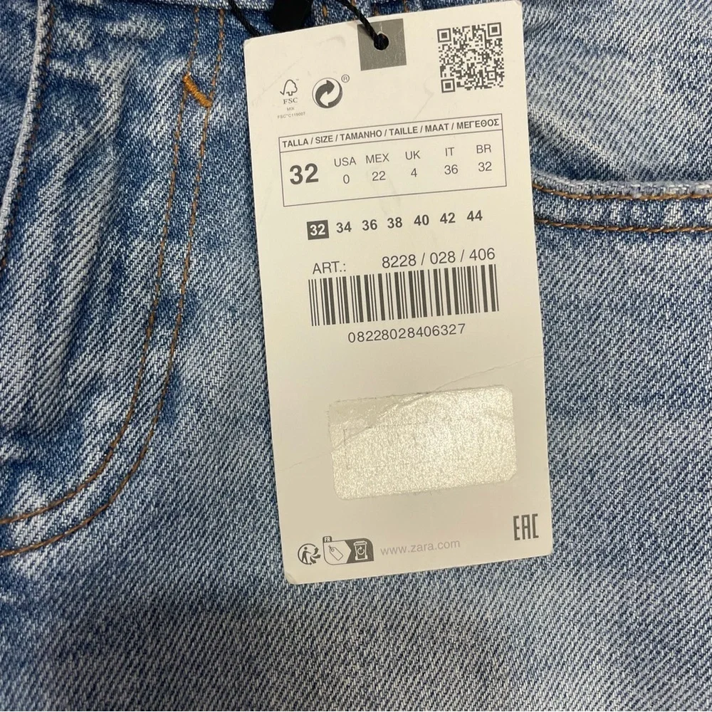Zara | Jeans | Nwt New Zara Ripped Low Rise Straight Leg Jeans Size Eur ...